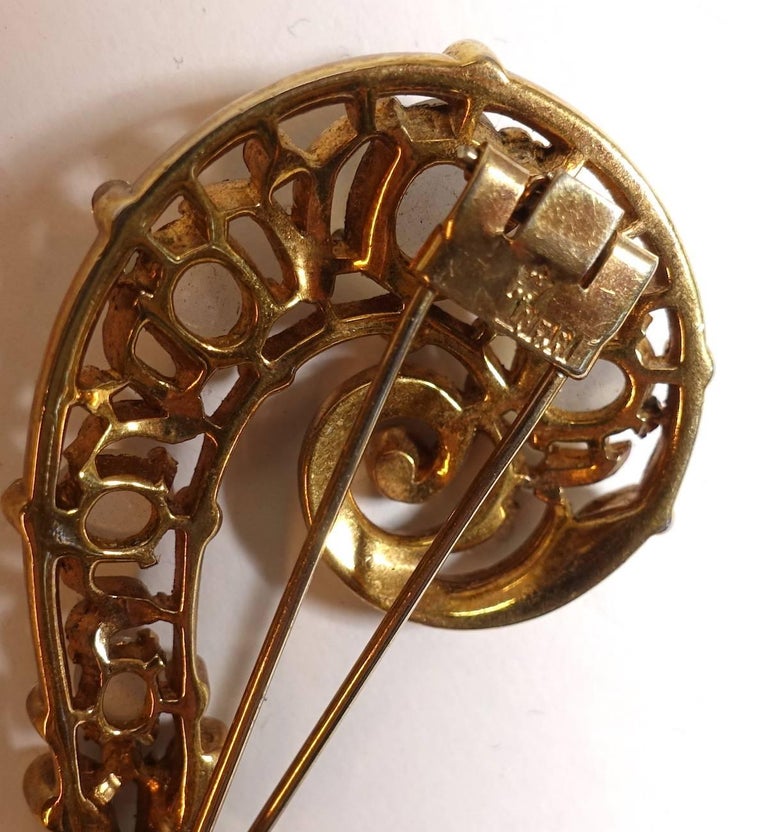 Vintage Signed Famous Trifari Moonstone Question Mark Fur Clip/Brooch ...