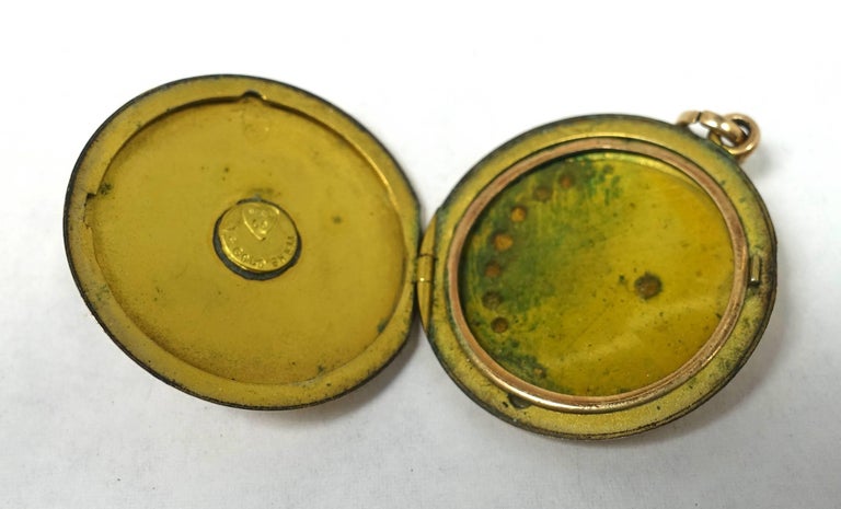 Vintage Signed W&M Co. Moon and Star Gold Filled Locket at 1stDibs ...