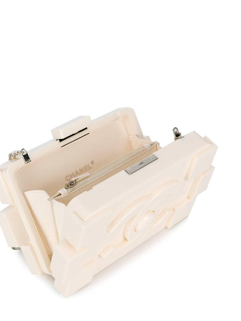Chanel White Lego Brick Shoulder Bag at 1stDibs | lego brick bag