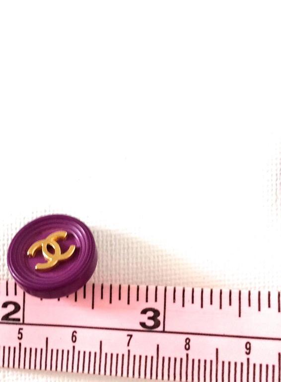Set of 5 Vintage Chanel Buttons at 1stDibs