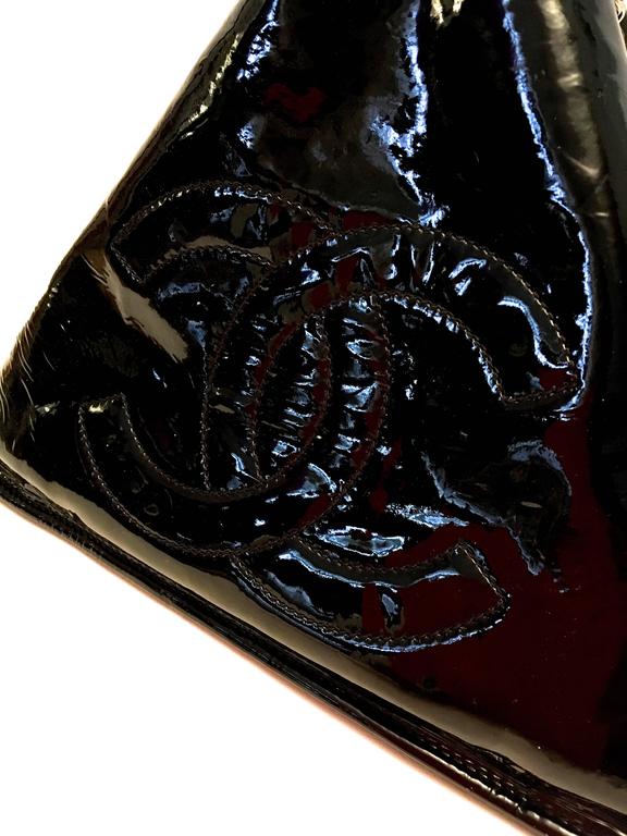 Extremely Rare Chanel Black Triangle Purse - 1980's at 1stDibs | chanel ...
