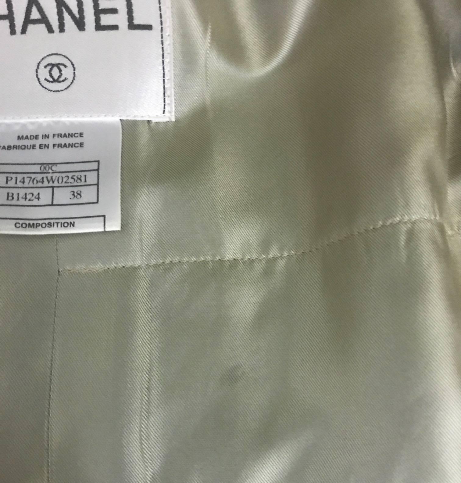 Chanel Pink and Green Stripe Cruise 2000 Tweed Jacket For Sale at ...