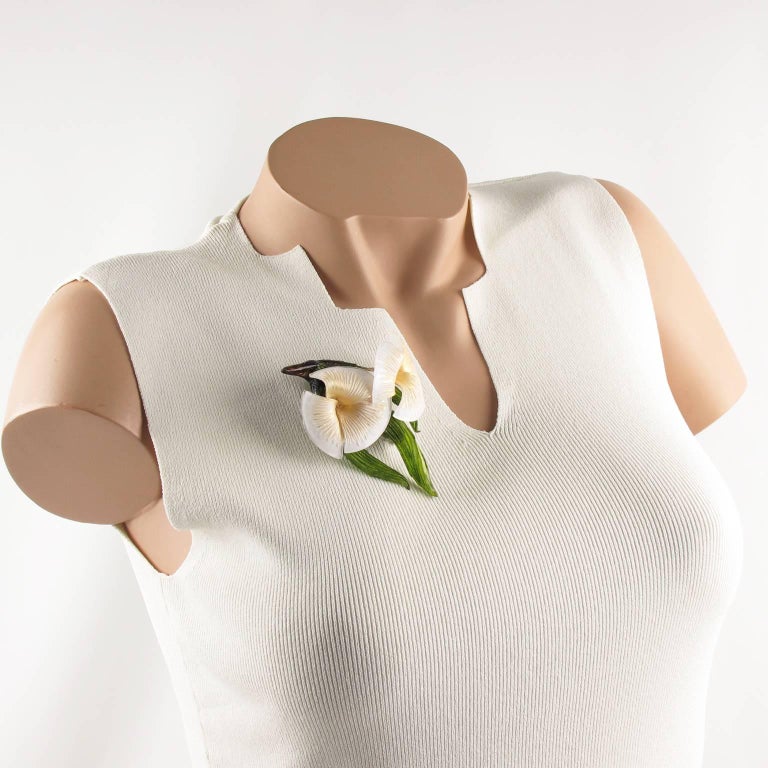 Cilea Paris Romantic Vintage Bindweed Flowers Resin Pin Brooch at 1stDibs