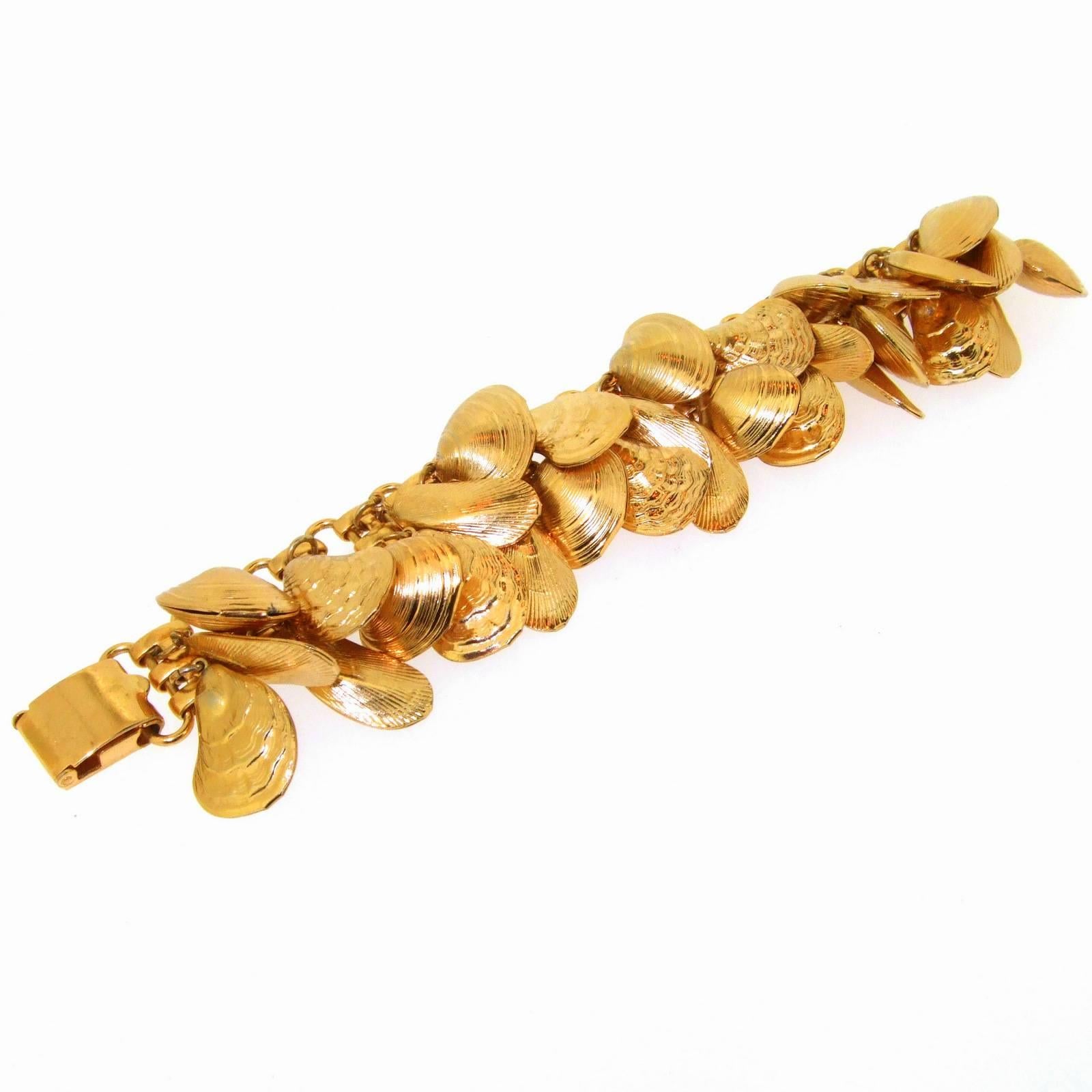 Vintage Sea Shell Bracelet by Napier For Sale at 1stDibs