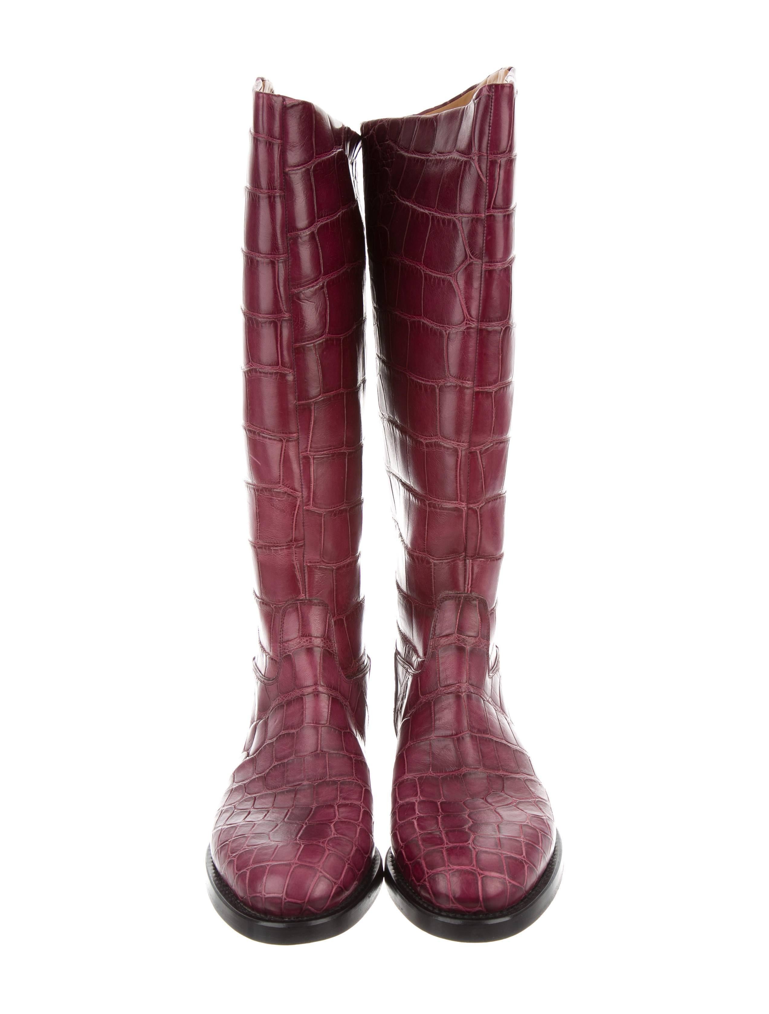 Gucci NEW and RARE Burgundy Red Skin Leather Logo Knee High Riding ...