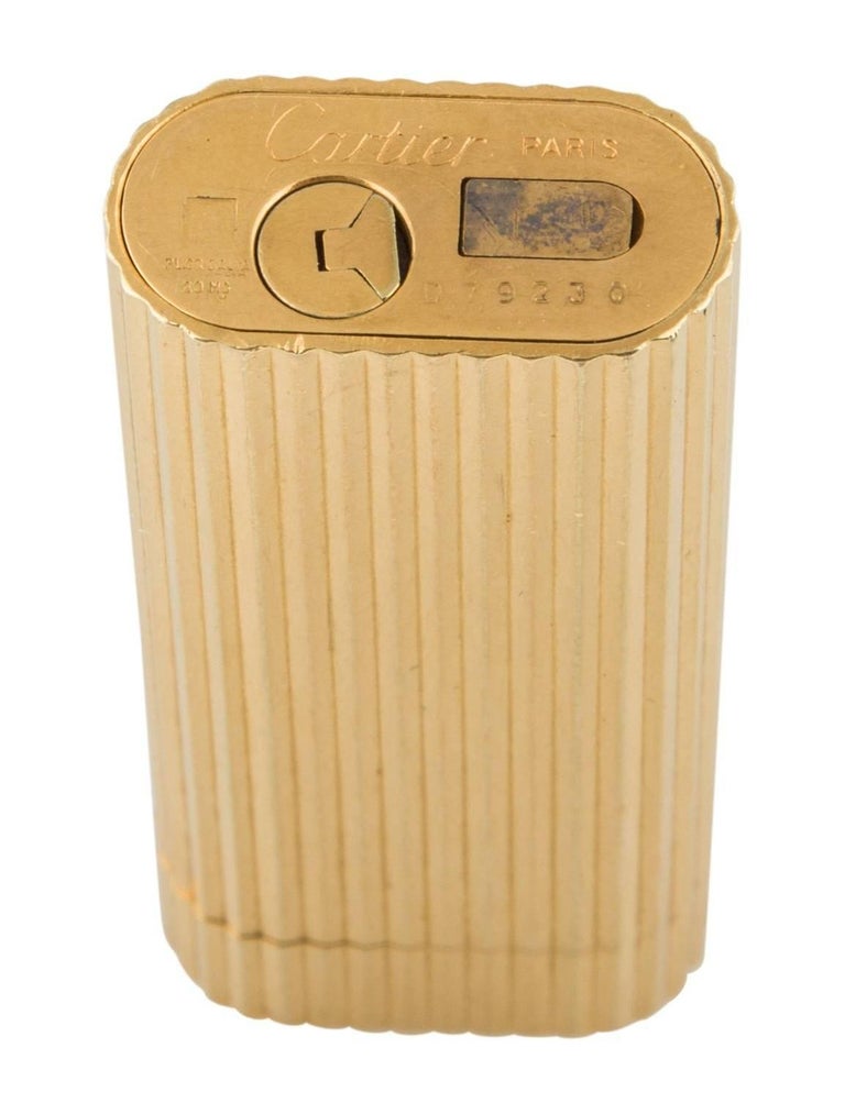 Cartier Textured 18K Gold Tone Decorative Men's Cigar Cigarette Lighter ...