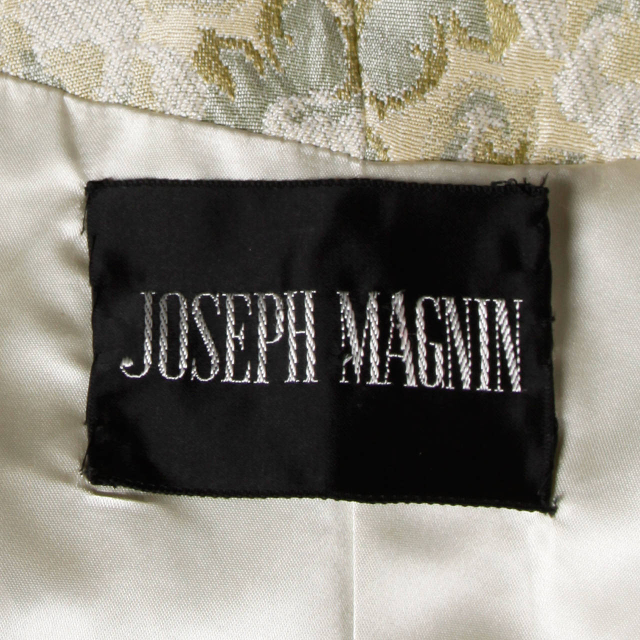 Joseph Magnin 1960s Vintage Metallic Brocade Tapestry Trench Coat at ...
