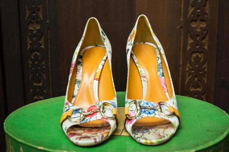 Gucci Floral Peep Toe High Heels at 1stDibs | floral peep toe heels ...