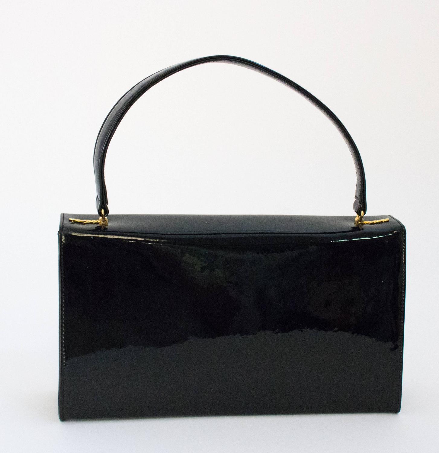 50s Black Patent Leather Handbag For Sale at 1stdibs