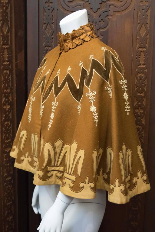 Victorian Cape at 1stDibs