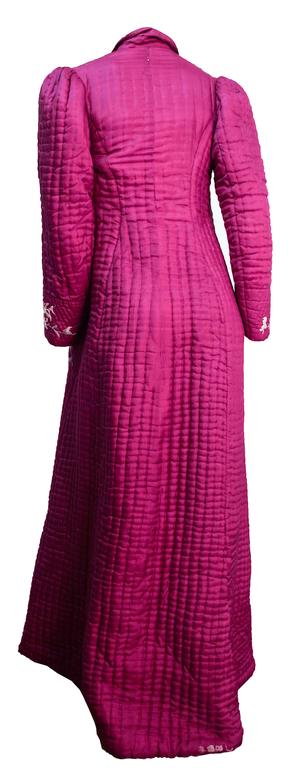 Edwardian Quilted Magenta Embroidered Robe For Sale at 1stDibs