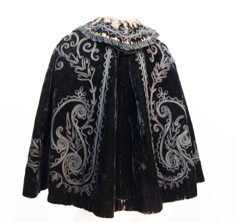 Edwardian Black Velvet Cape with Soutache Trim For Sale at 1stDibs ...