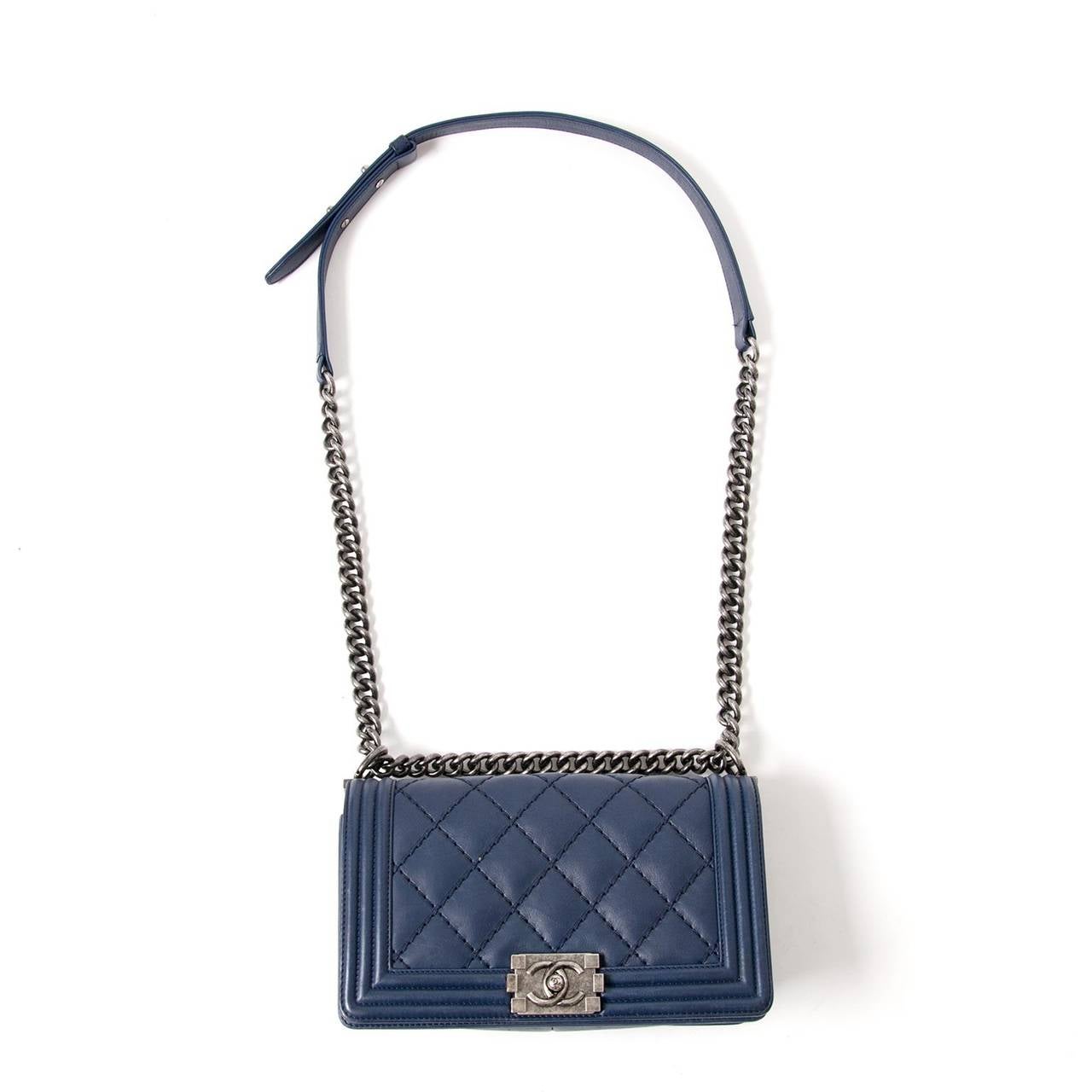 Chanel Lambskin Medium Quilted Boy Bag at 1stDibs | chanel blue boy bag ...