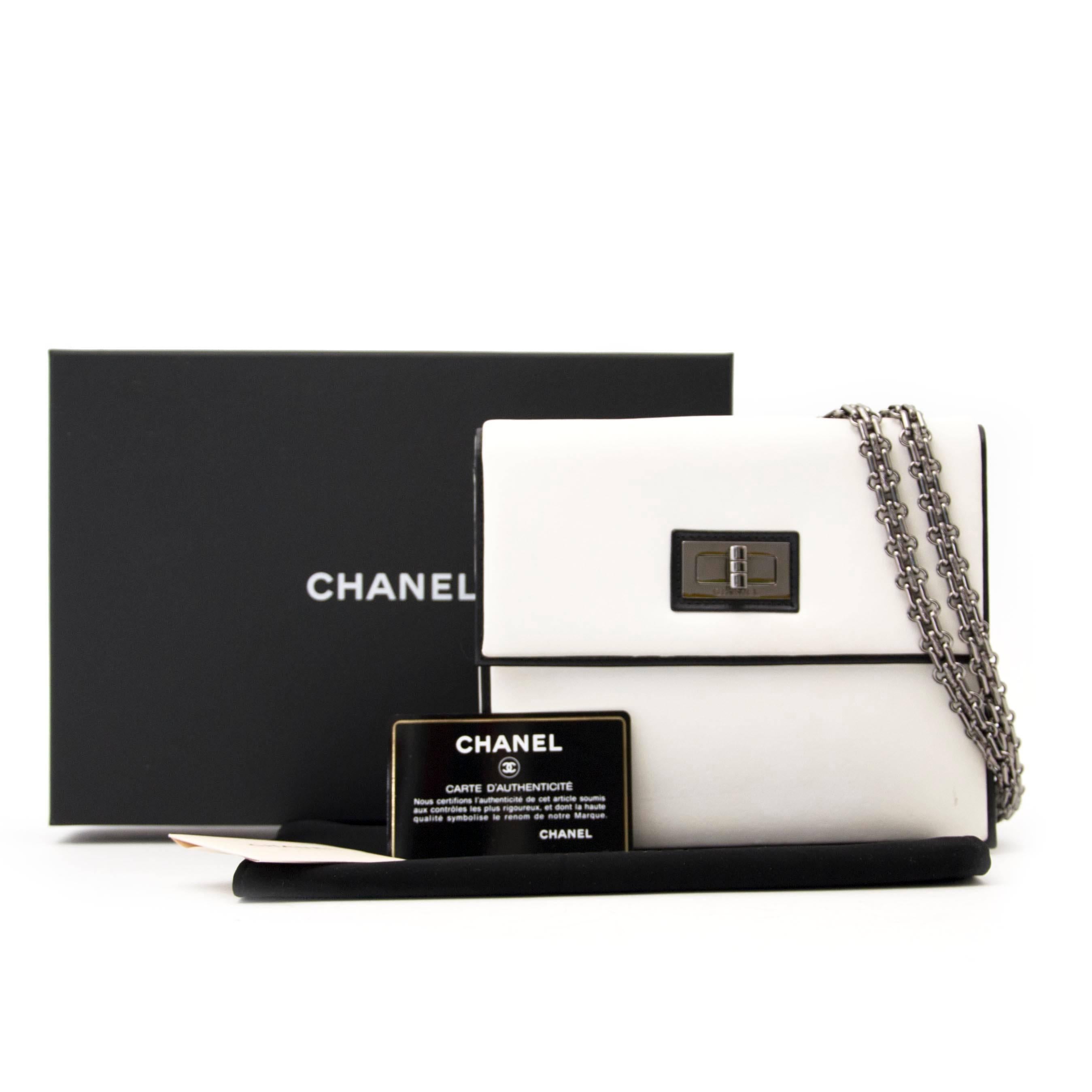 Chanel Cruise 2008/2009 Evening Bag at 1stDibs | chanel 2008 bag ...