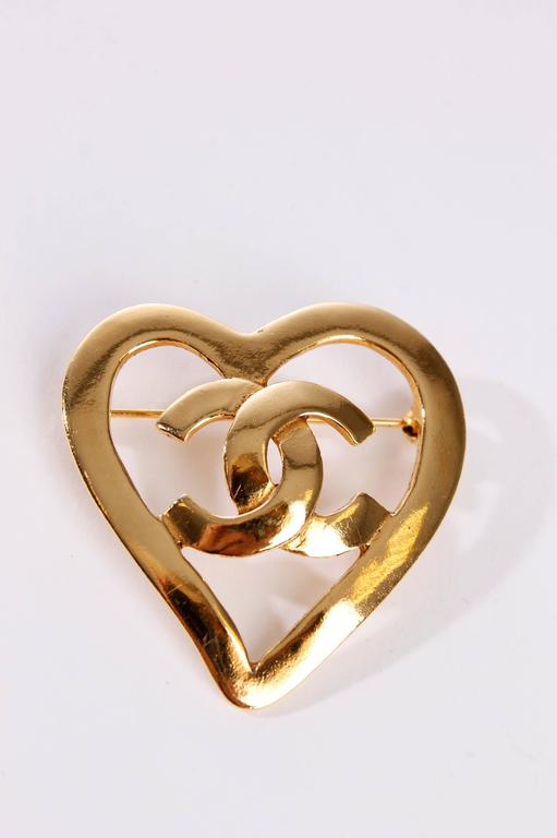 Chanel Broche - gold plated / heart at 1stDibs | channel broche, broche ...