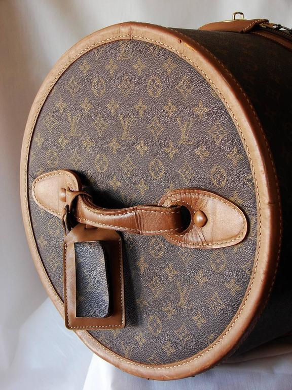 Louis Vuitton Monogram Large Hat or Wig Box by The French Company 1970s ...