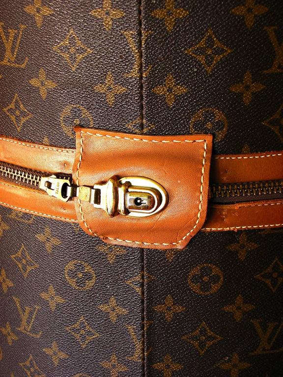 Louis Vuitton Monogram Large Hat or Wig Box by The French Company 1970s ...