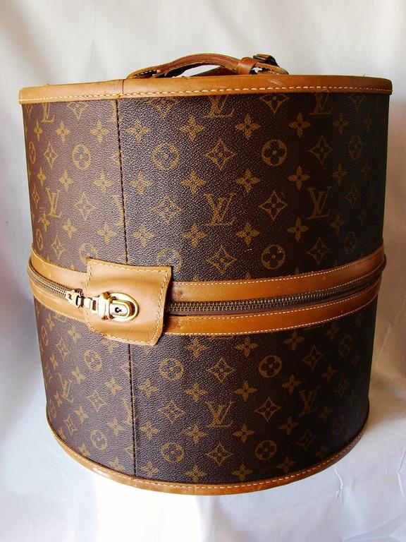 Louis Vuitton Monogram Large Hat or Wig Box by The French Company 1970s ...