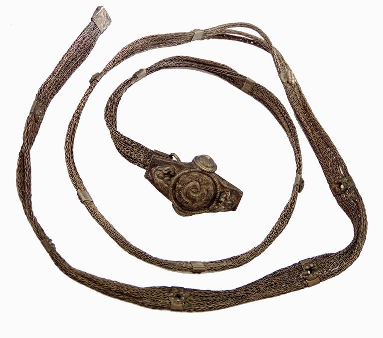 Antique Rajasthani India Belt with Trichinopoly Chain Floral Motif ...