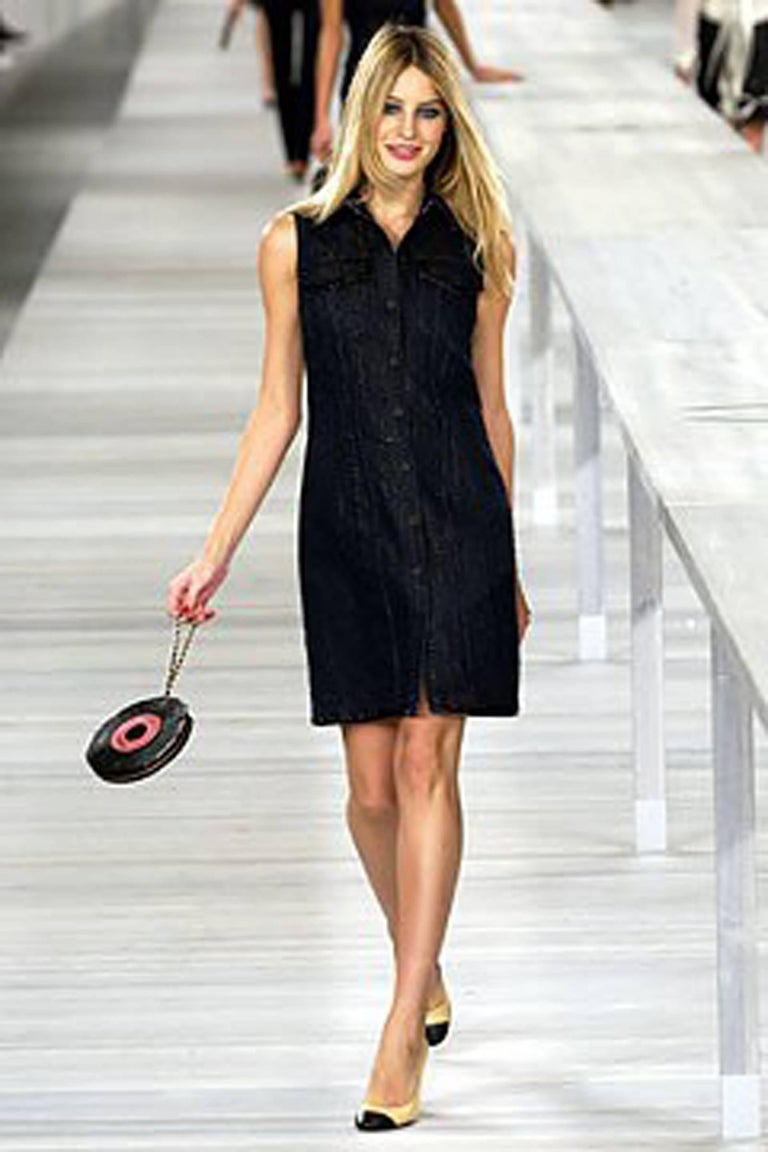 Chanel 2004 Runway Record Bag Clutch Red and Black Patent Leather ...