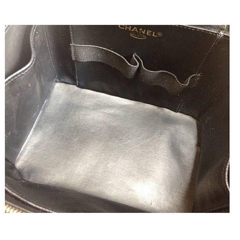 Vintage CHANEL black caviar large vanity purse, lunch box style handbag ...