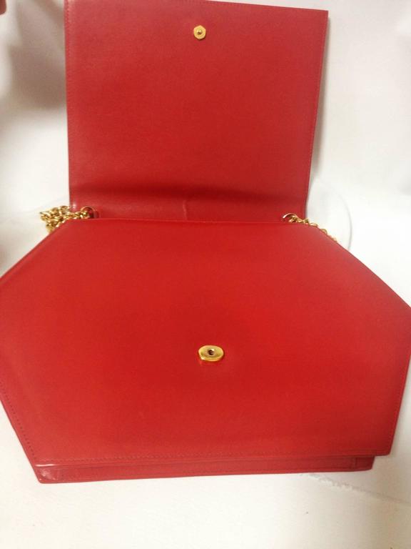 Vintage Nina Ricci red leather hexagon shape clutch shoulder bag with ...