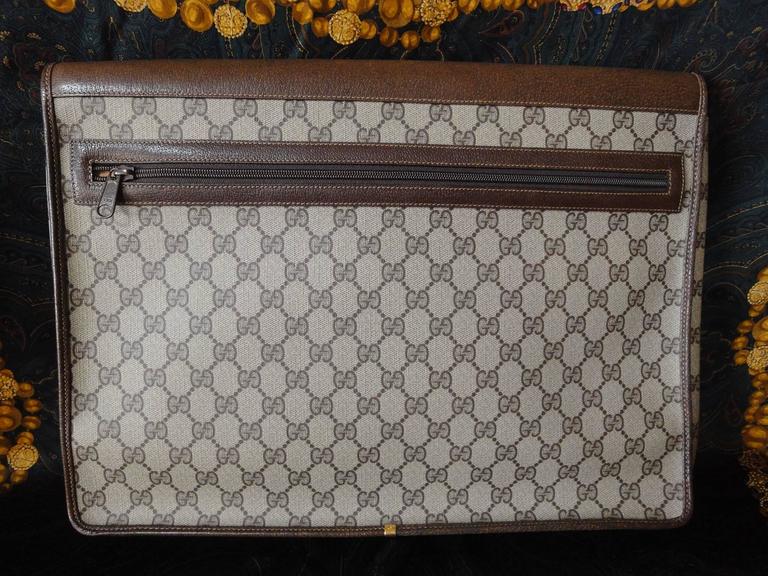 Vintage Gucci monogram large portfolio purse, document case with brown ...