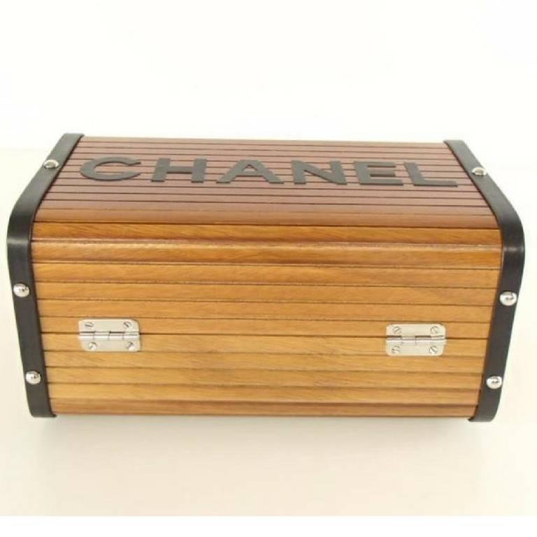 MINT! 90s Vintage CHANEL genuine wood handbag, mini trunk case with ...