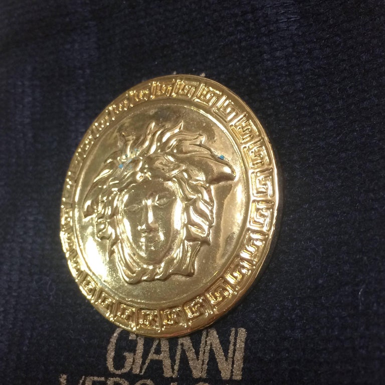 Vintage GIANNI VERSACE classic round pin brooch with its iconic medusa ...