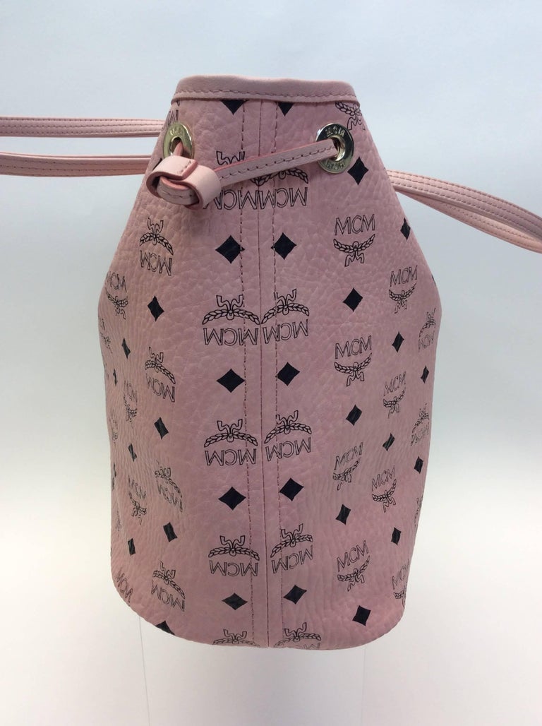MCM Pink Leather Reversible Monogrammed Tote For Sale at 1stDibs