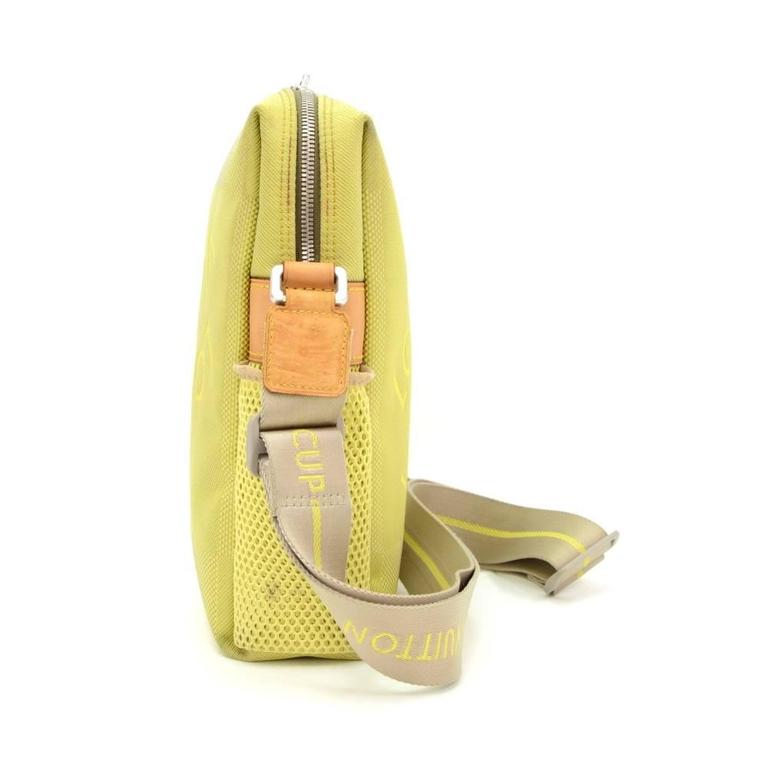 Louis Vuitton Weathery LV Cup 2003 Lime Green Damier Geant Messenger ...