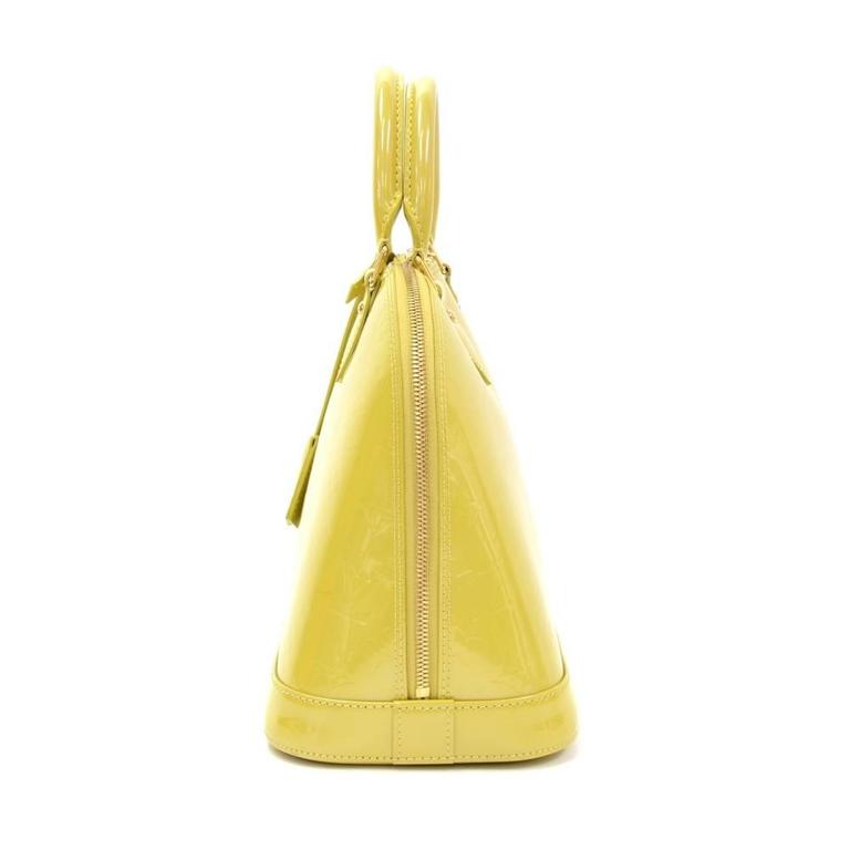 Louis Vuitton Alma Lime Green Vernis Leather Hand Bag at 1stDibs | lime ...