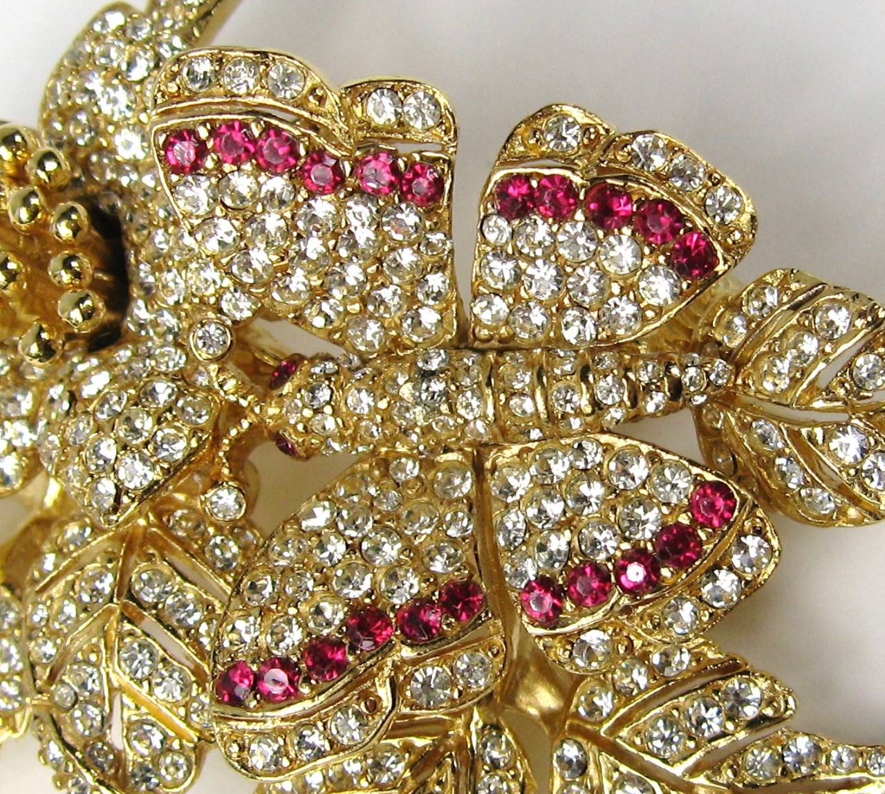 Ciner swarovski New Old Stock 80s Crystal Brooch Pin at 1stDibs