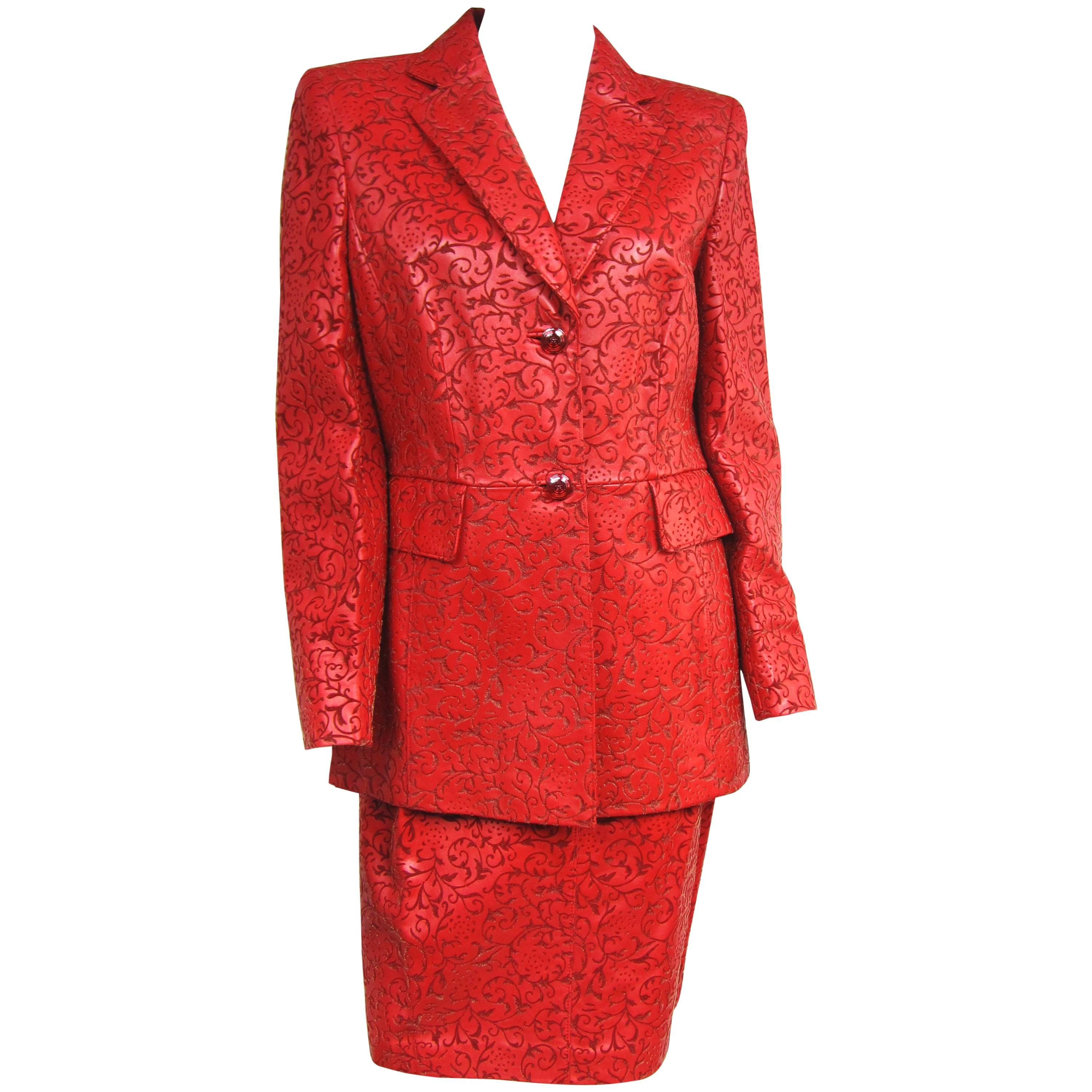 Escada White Pants Suit at 1stDibs | escada suit, ascotta suit