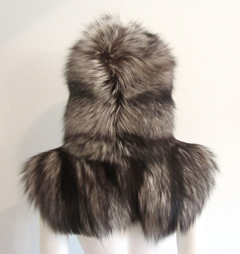 Silver Tipped Fox Fur Hooded Shrug Capelet One Size For Sale At 1stdibs