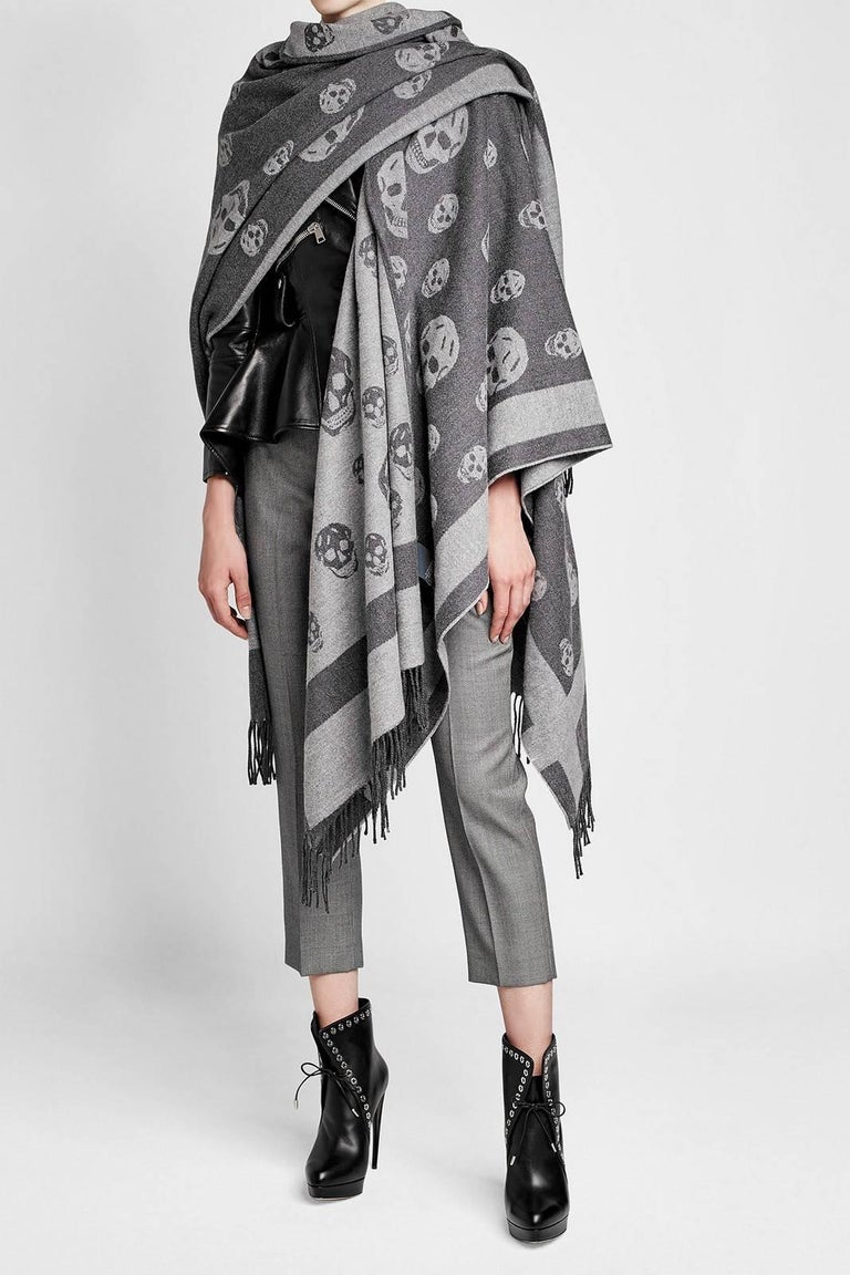 Alexander McQueen Big Skull Cape - Grey at 1stDibs | skull project capes