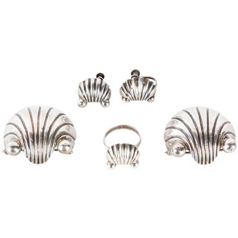 Retro Mexican Sterling Shell Suite For Sale at 1stDibs