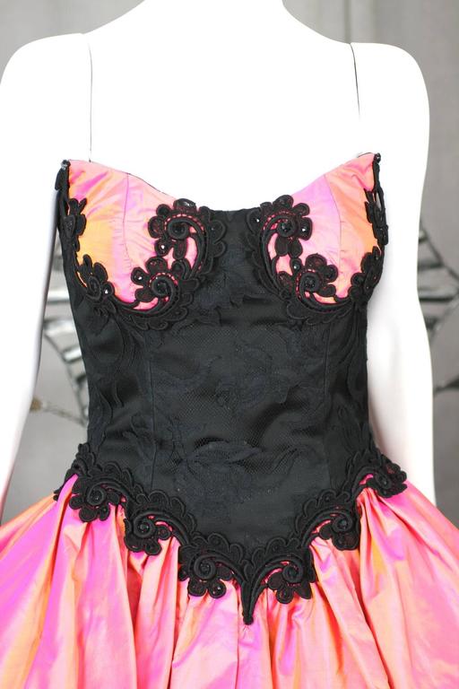 Jenny Packham Changeant Silk Taffeta and Lace Strapless For Sale at 1stDibs