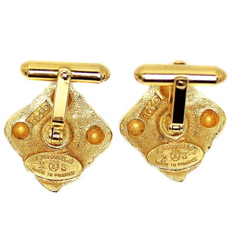 Vintage Chanel Gold Cufflinks For Sale at 1stDibs | vintage gold cufflinks