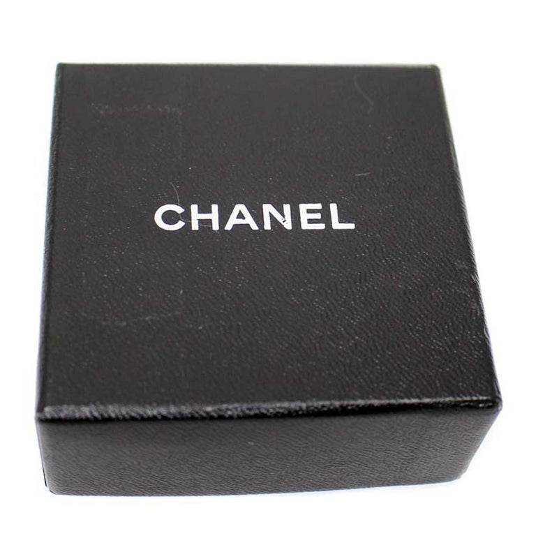Vintage Chanel Gold Cufflinks For Sale at 1stDibs | vintage gold cufflinks