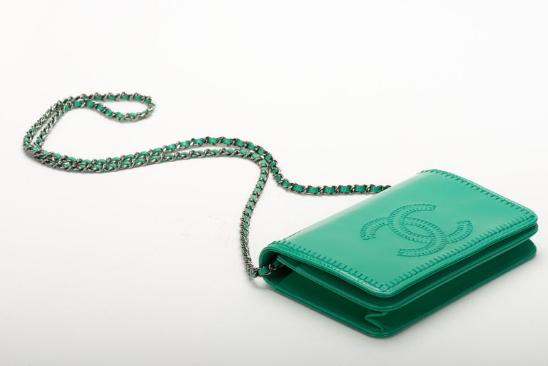 Chanel Emerald Green Patent Cross Body Bag at 1stDibs