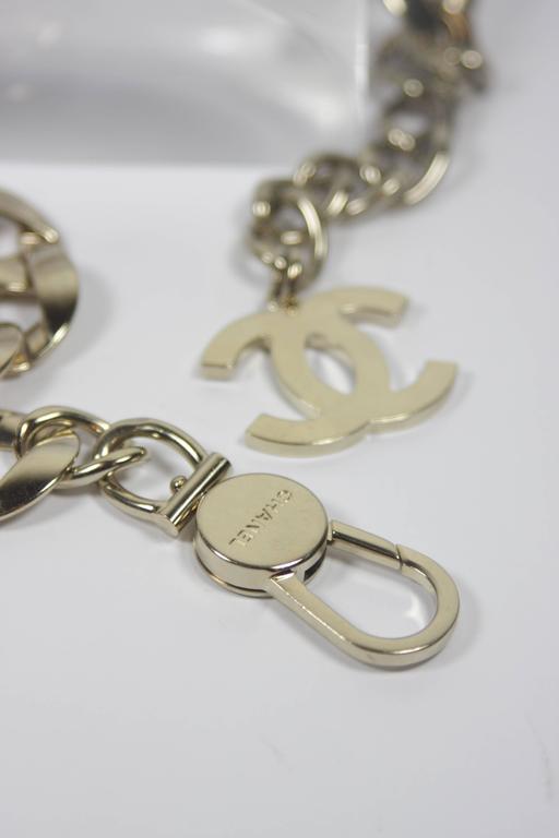 CHANEL Silver Chain Link Belt with Chanel Logo Tassel at 1stDibs ...