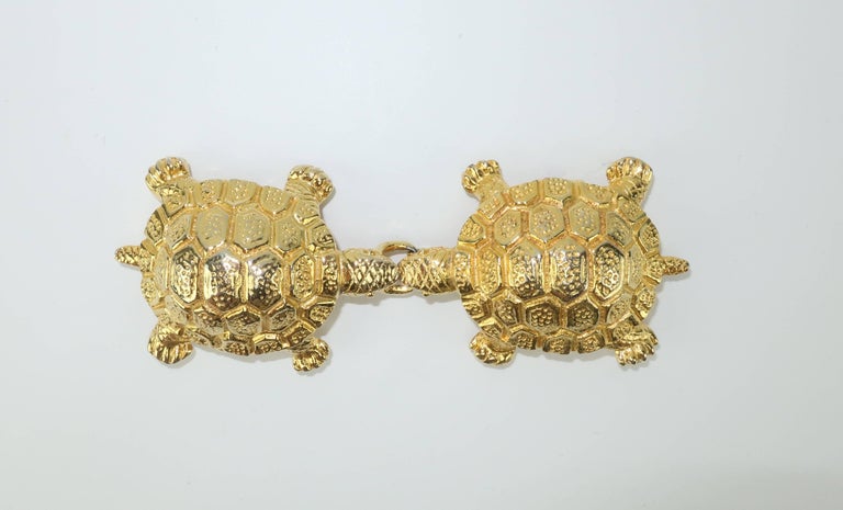 1974 Mimi di N Gold Tone Kissing Turtle Belt Buckles and Pink Belt at ...