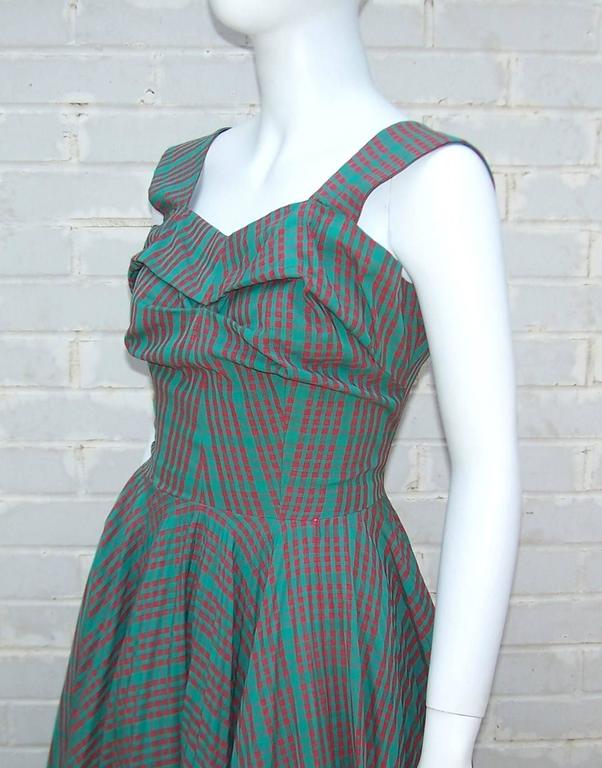 C.1950 Red and Green Plaid Micro Pleated Full Skirted Dress at 1stDibs