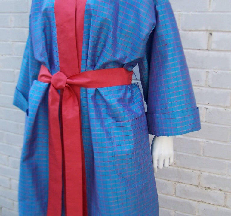 Vintage Jim Thompson Hand Woven Thai Silk Dressing Gown at 1stDibs
