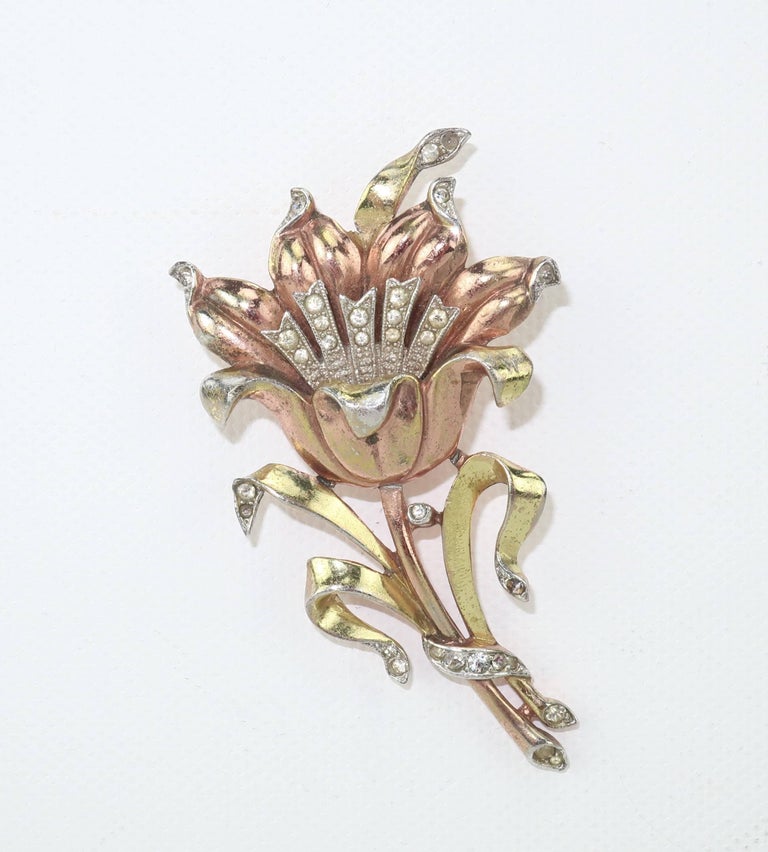 Trifari Floral Fur Clip Brooch, 1940s at 1stDibs | trifara van