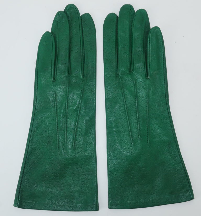 C.1960 Emerald Green Textured Leather Gloves at 1stDibs | green leather ...