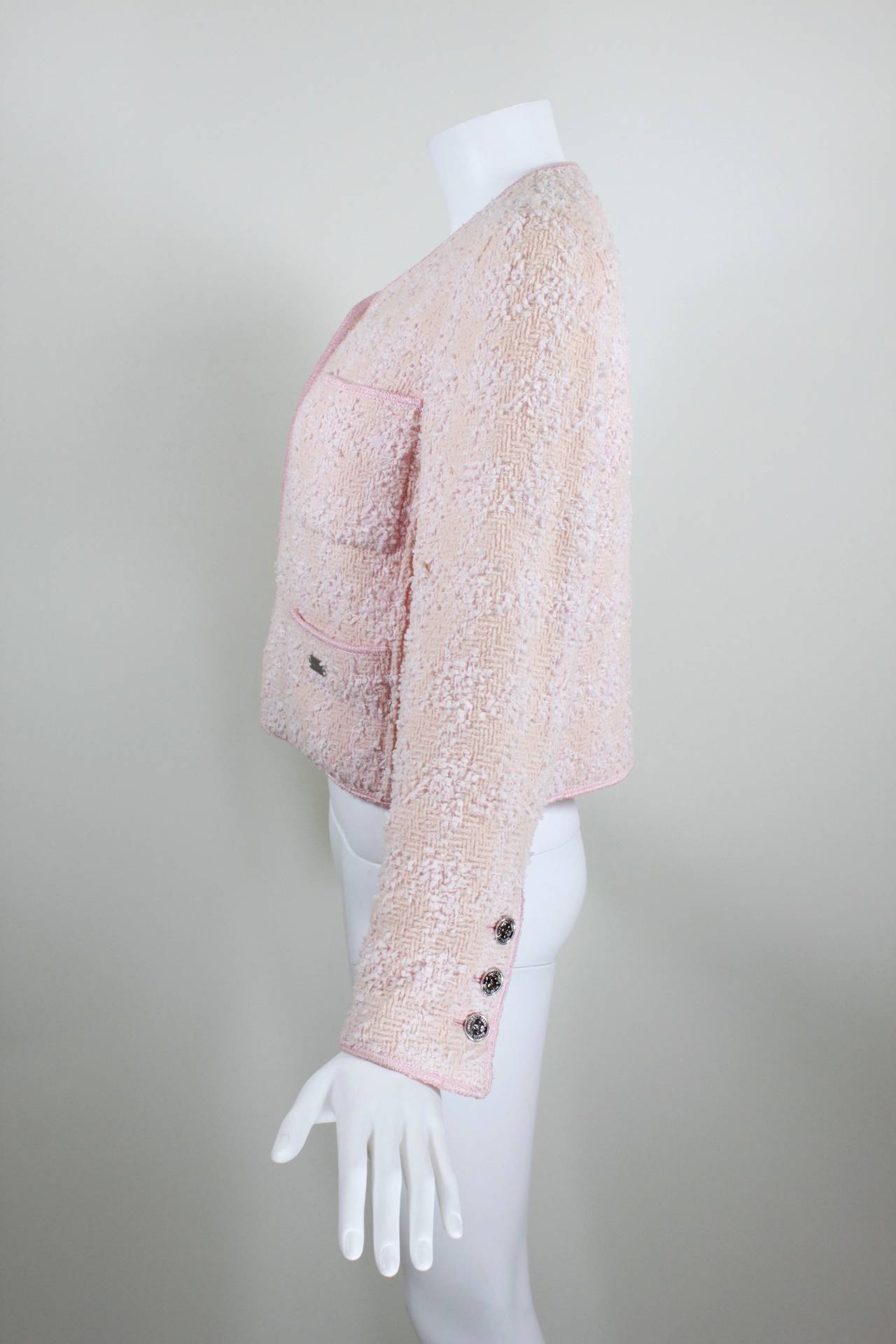 Chanel Blush Pink Houndstooth Bouclé Jacket at 1stDibs | pink boucle jacket
