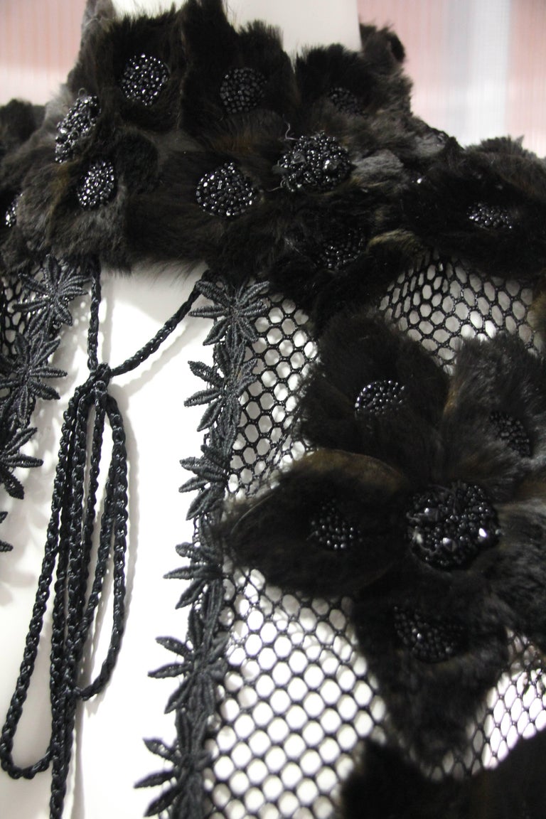 1930s-Styled Honeycomb Net Caplet w Beaded Fur Flower Appliques For ...