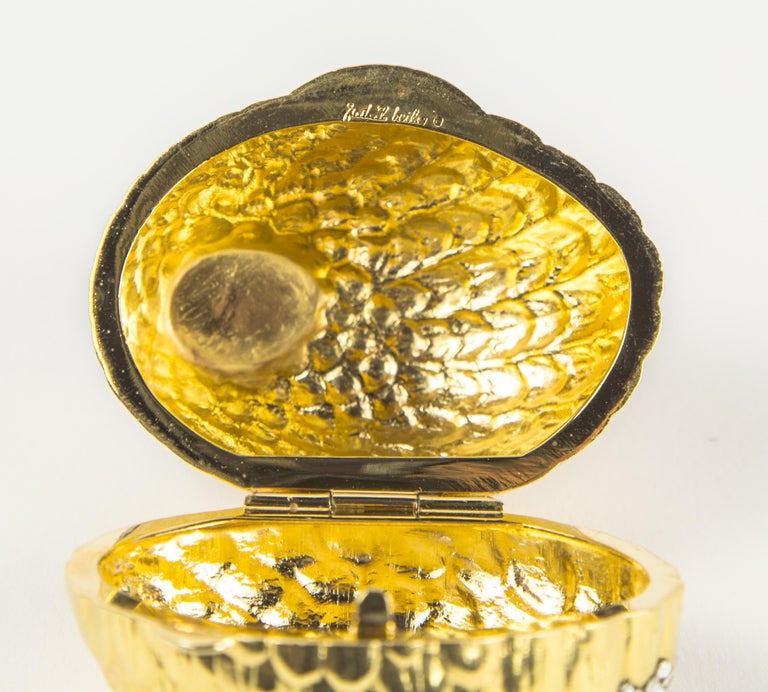 Judith Leiber Faux Diamond Quail Bird Pill Box at 1stDibs | judith ...